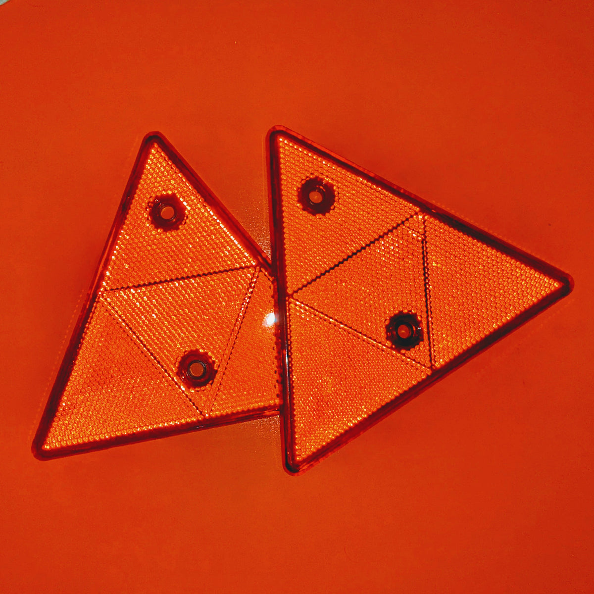 Retro Caravan Triangle Reflectors [Pair] – Retro Caravan Stuff